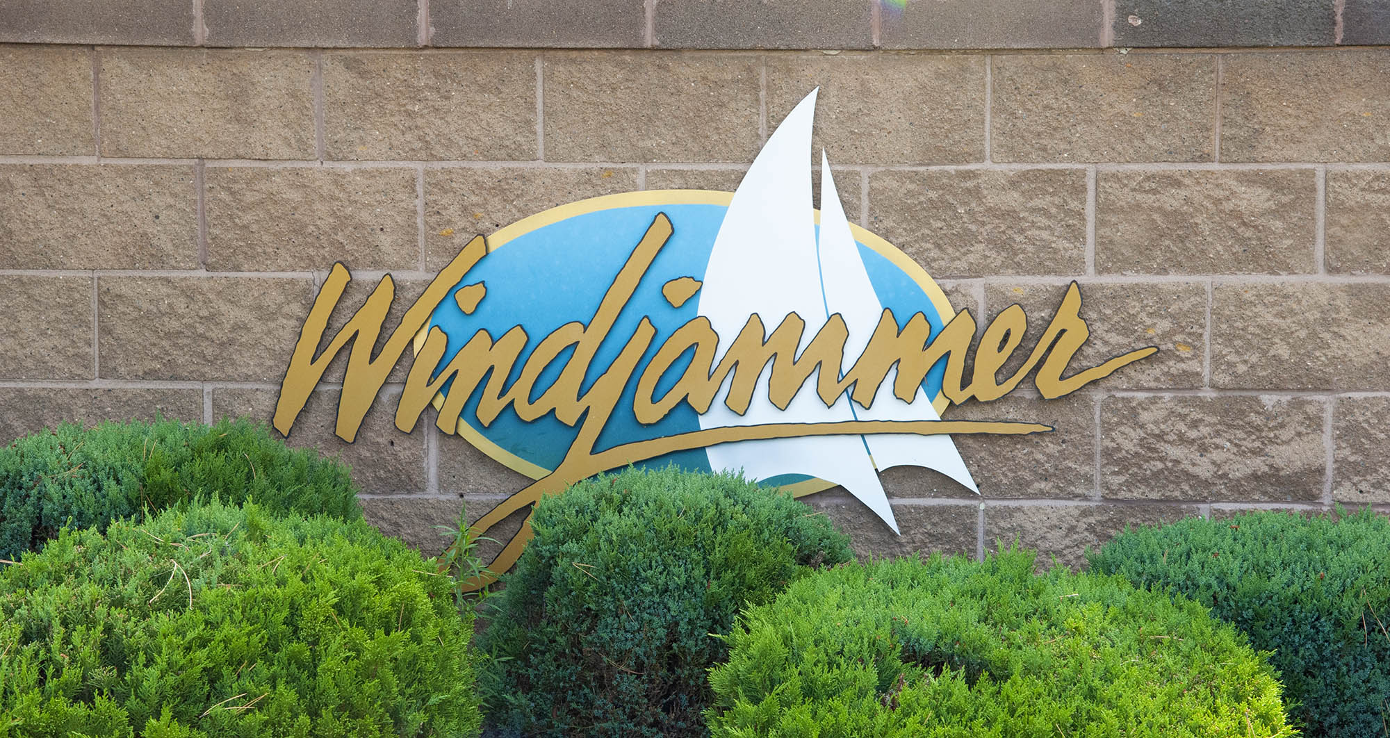 About Us • Windjammer
